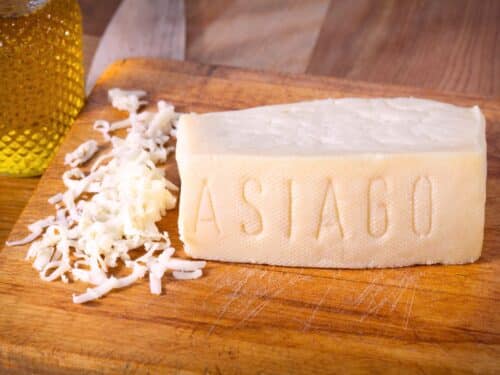 7 Hard and Fresh Asiago Cheese Substitutes - Jack Slobodian